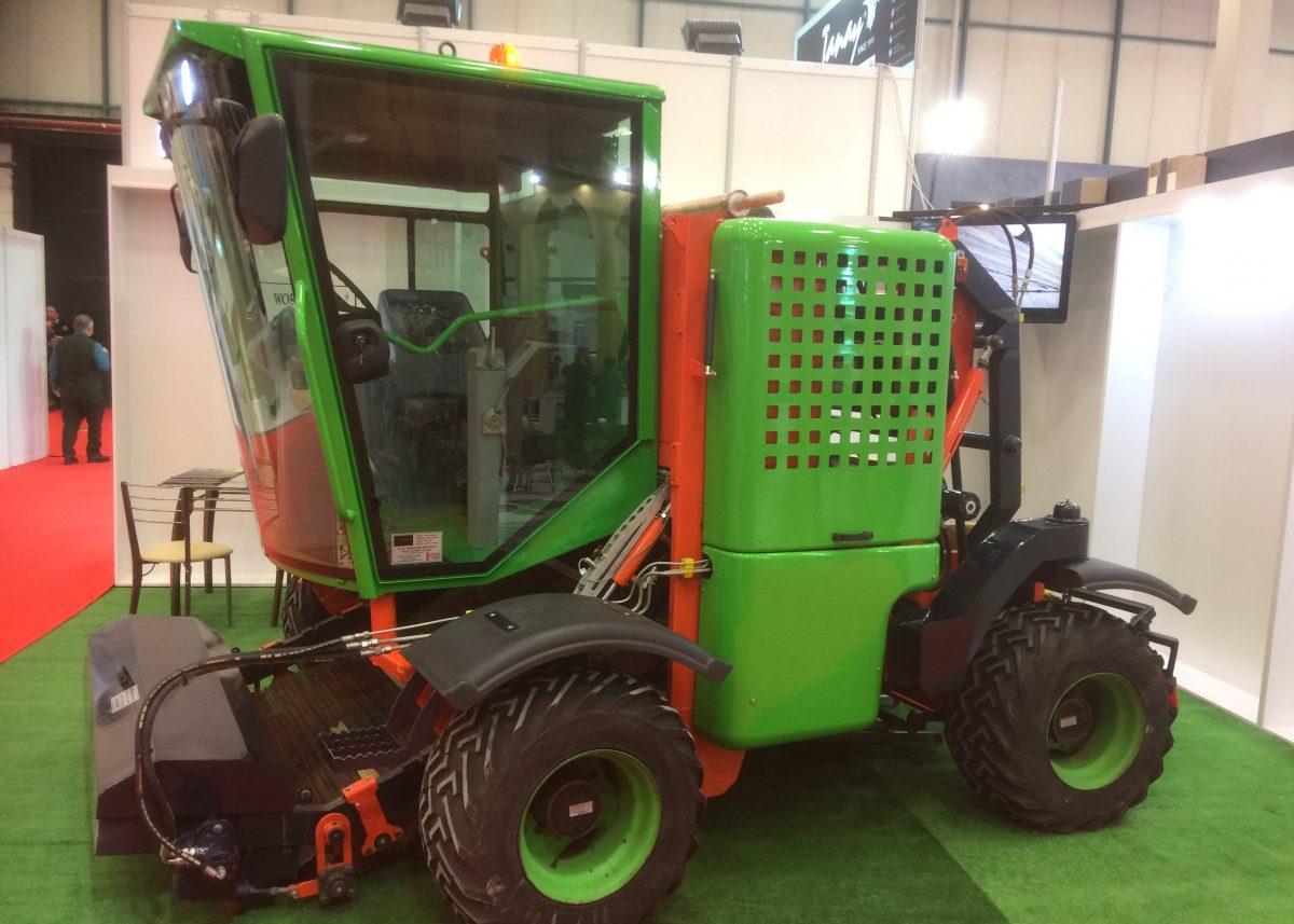 About Us – WorkmasterBatman